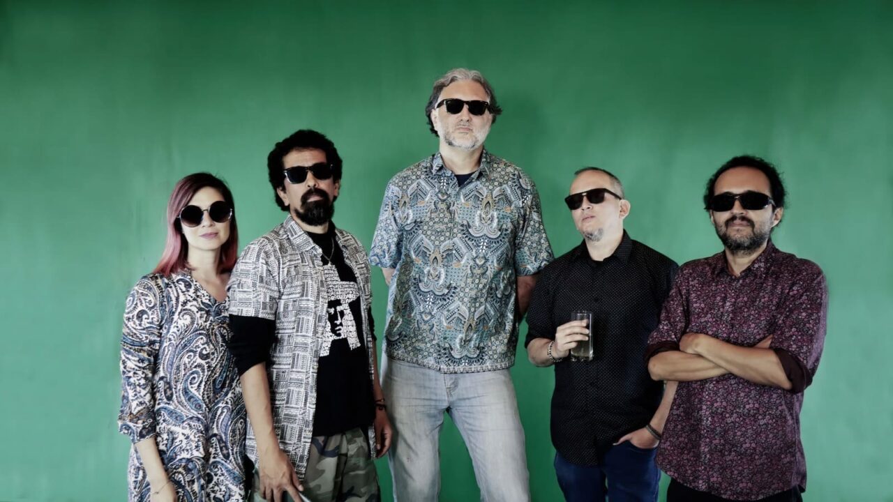 La banda Los Protones (Perú) y Os Brutus (Brasil) presentan el disco ...