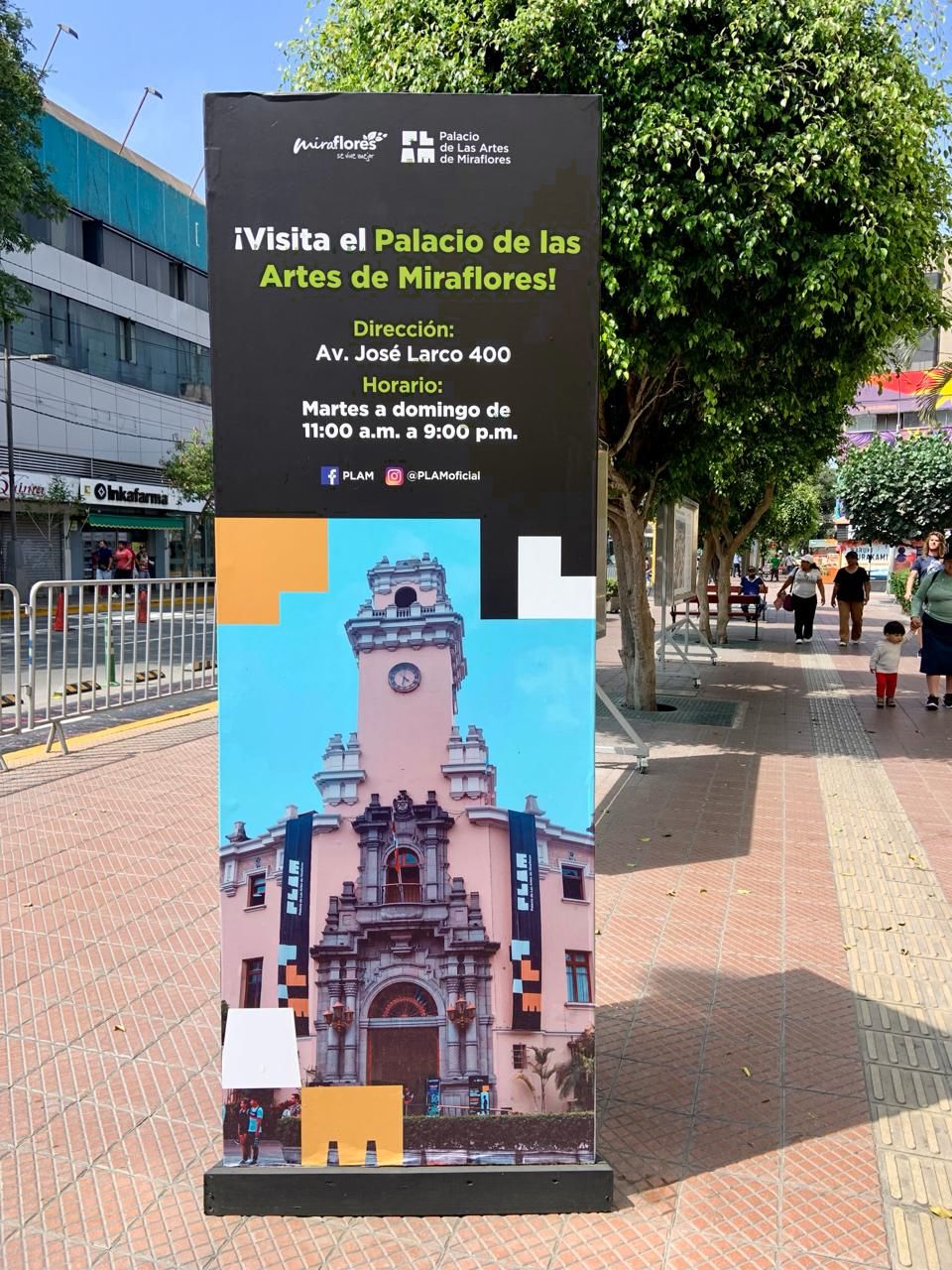 Municipalidad de Miraflores: la imagen de un gran recinto cerrado al ...