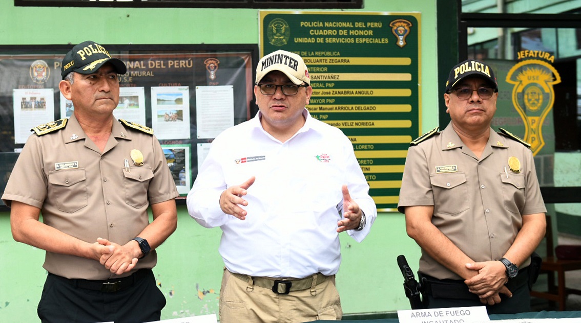 Ministro Juan José Santiváñez General Que No Trabaja General Que