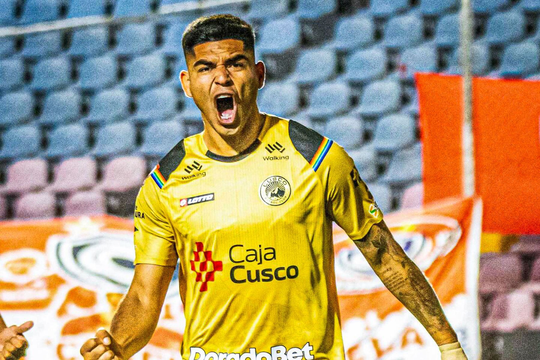 Qui est Luis Ramos ? L’attaquant appelé à la place de Lapadula - Le ...