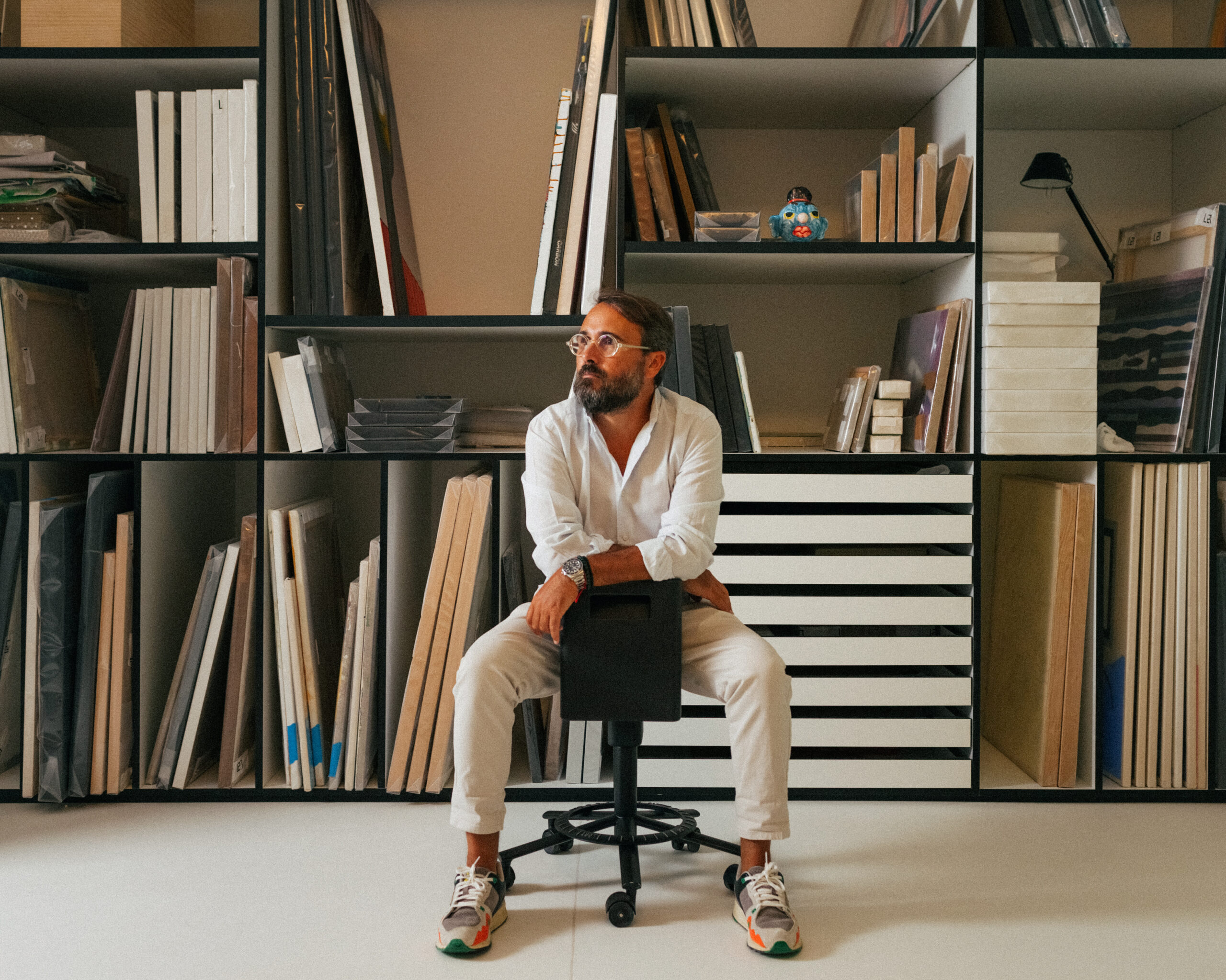 Óscar Florit inauguró el programa expositivo 2025 de la Galería Enlace ...