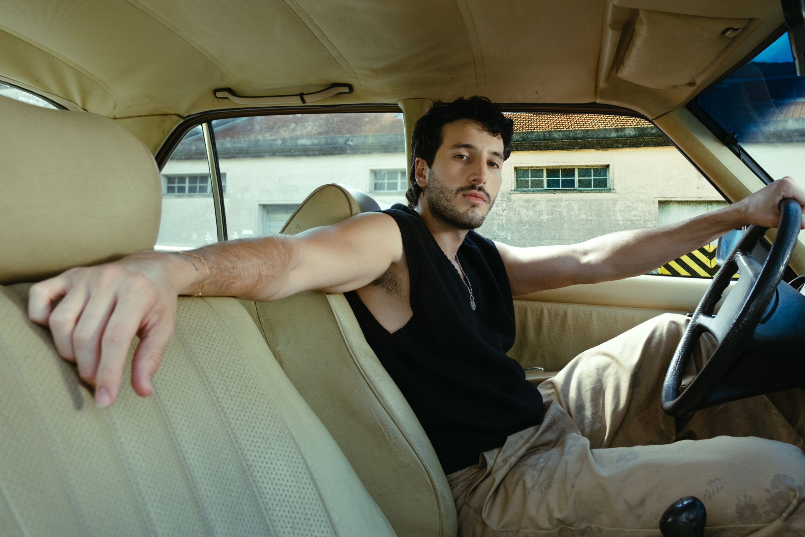 Sebastián Yatra lanza “Disco Rayado” - Caretas Entretenimiento