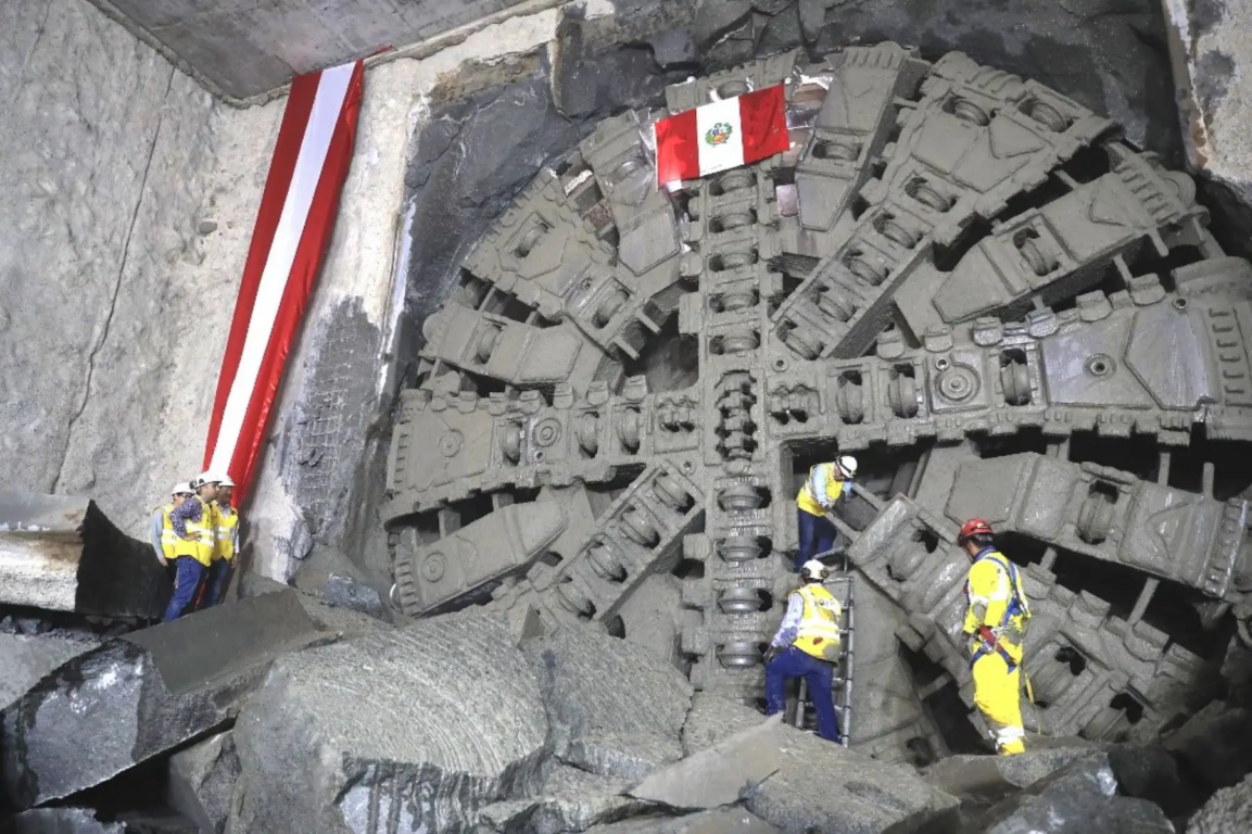 Línea 2 avanza: tuneladora Delia llega a San Marcos