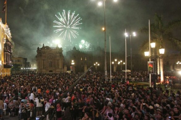 Incendio afectó quinta histórica del Cercado de Lima y dejó 13 familias ...